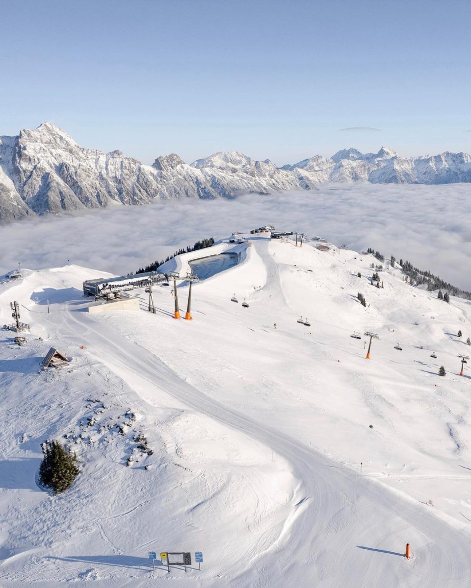 Skiing At Skicircus Saalbach Hinterglemm Leogang Fieberbrunn