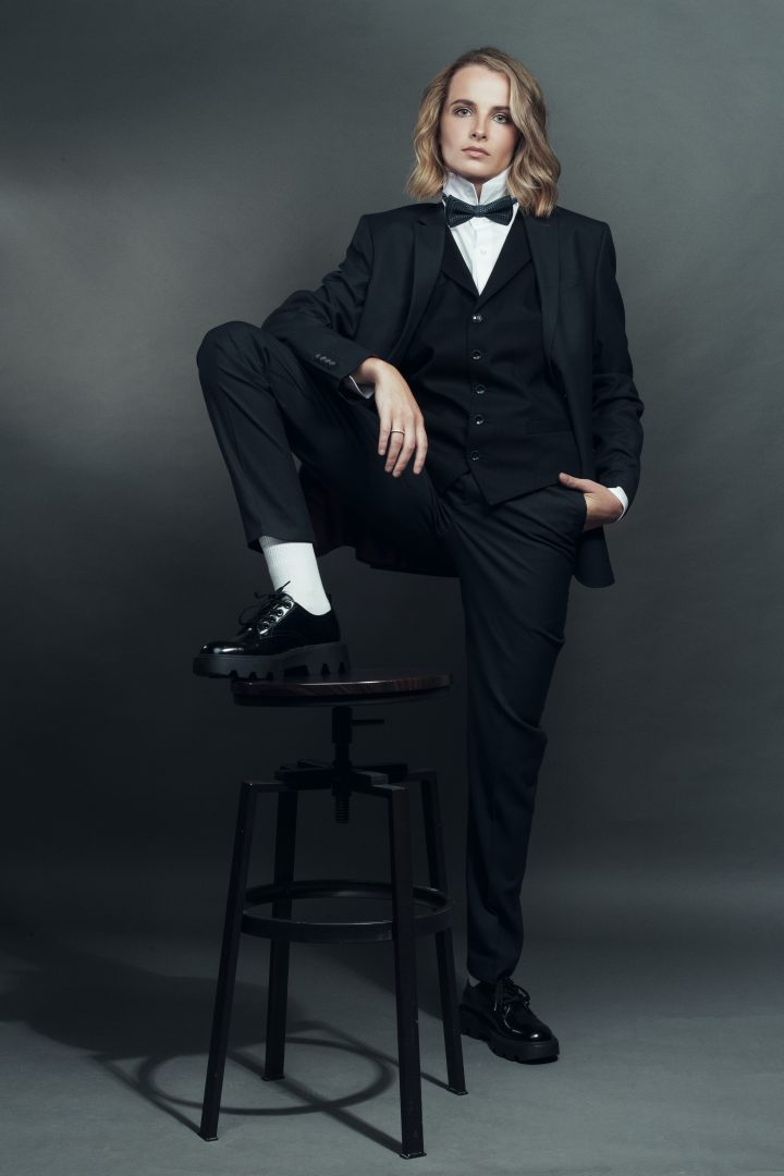 Queer & Lesbian Fashion: How To Dress Like A Lesbian